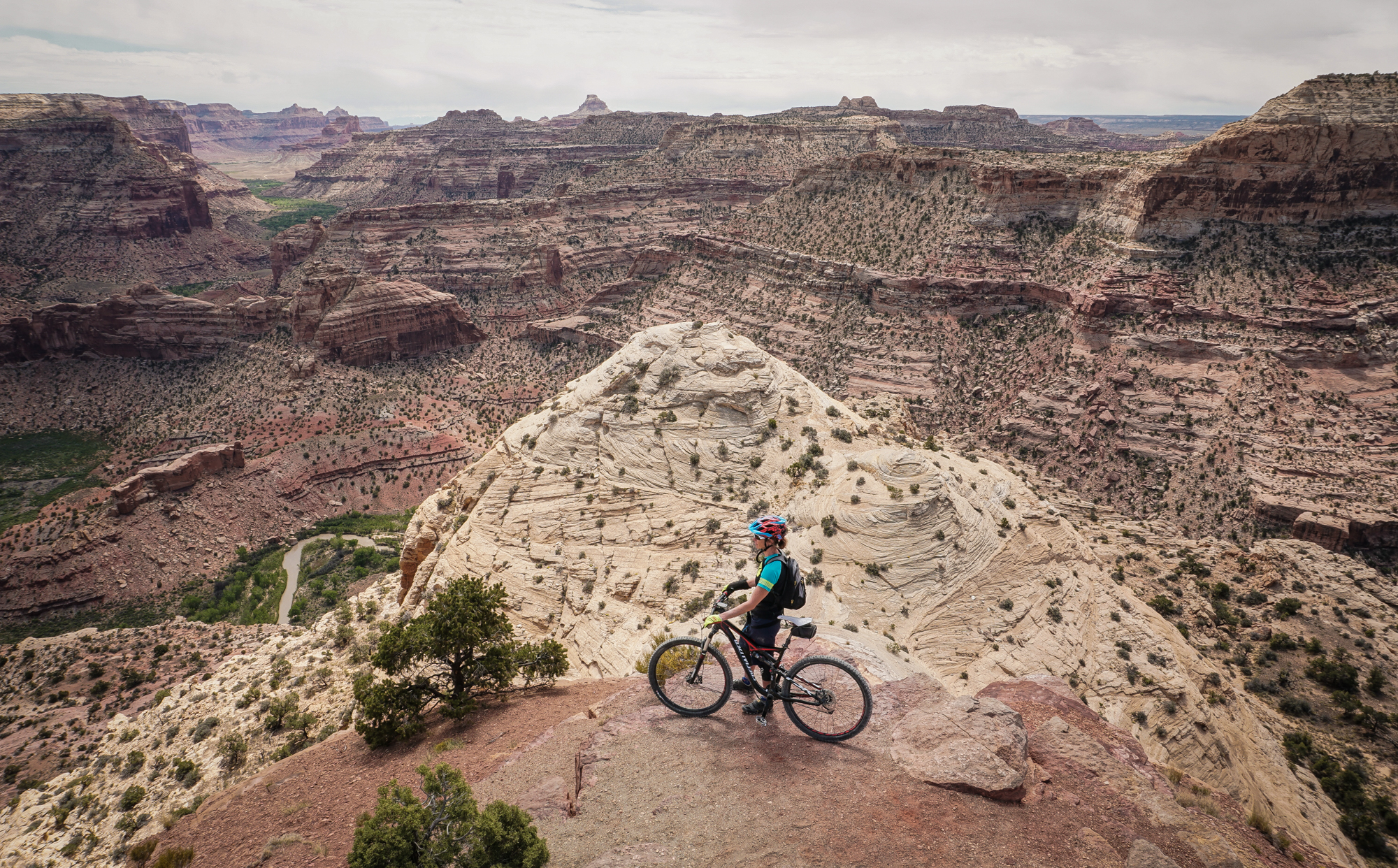 San Rafael Hikes - San Rafael Swell Biking | Visit Utah
